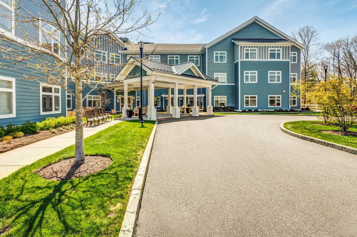 Benchmark Norwood - Benchmark Senior Living on Clapboardtree